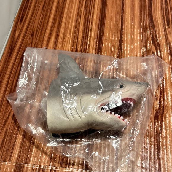 New Canna Education Toy | Toys | Interactive Hand Puppet Shark Jaws ...